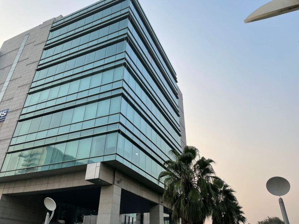 SAS Tower Sector 38, Gurgaon | Resale Price List & Brochure