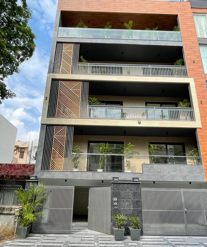 Saudagar Properties Ultra Luxurious Builder Floor Photos And Videos ...