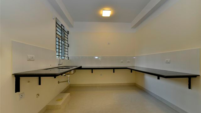 SFS Cyber Palms Silver Karimanal, Trivandrum Resale Price List ...