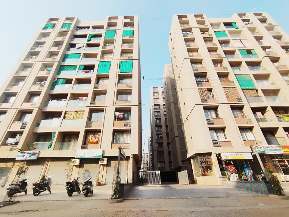 Shree Sarju Greens Chandkheda, Ahmedabad Resale Price List, Brochure ...
