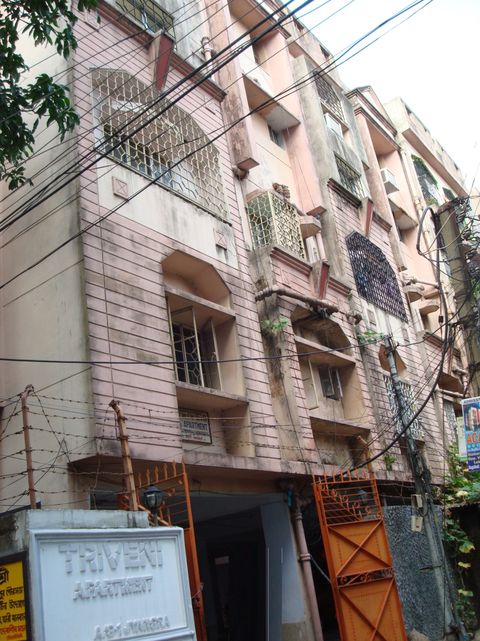 Shrestha Construction Builders Shreshta Triveni Apartment Photos ...