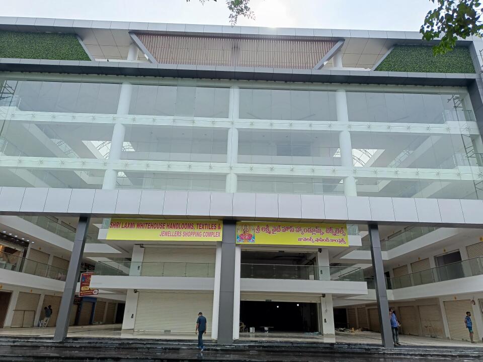 Shri Laxmi Infra Developers Laxmi White House Handloom Textile Complex ...