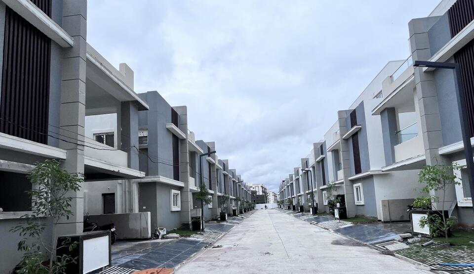 Siva Sai Infra Myra Kollur, Hyderabad | Price List & Brochure, Floor ...