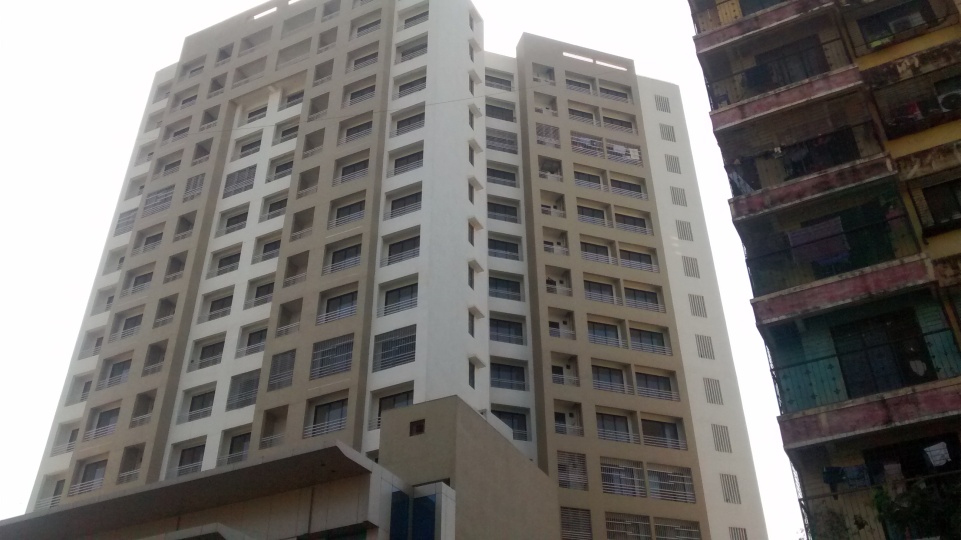 Space Realty Space Ashley Tower Photos - Beverly Park, Mumbai Pictures