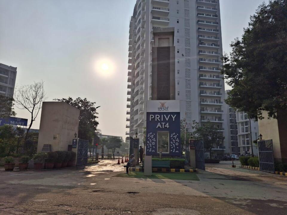 Spaze Privy AT4 Sector 84, Gurgaon Resale Price List, Brochure, Floor ...