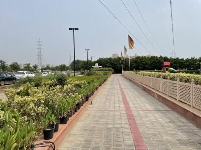 Shop for sale in SS Omnia Sector 86 Gurgaon - 205 Sq. Ft.