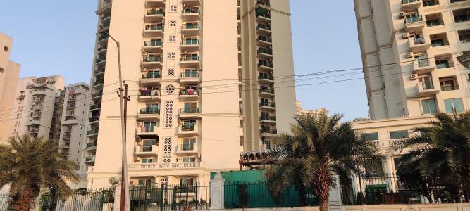 3 BHK Apartment / Flat for sale in Sunworld Arista Sector 168 Noida ...