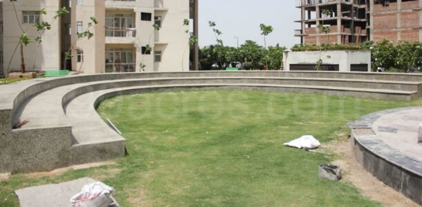 1 RK Flat Flats for rent in Supertech Czar Suites Sector Omicron 1 ...