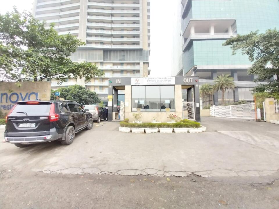 Supertech Supernova Sector 94, Noida | Price List & Brochure, Floor ...