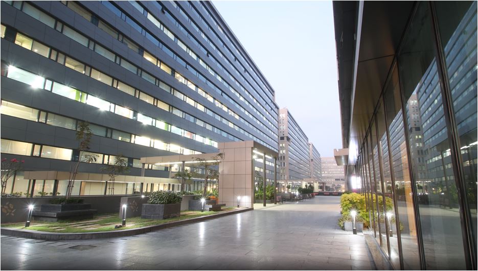 Tata Realty And Infrastructure Builders Tata Intellion Park Photos ...