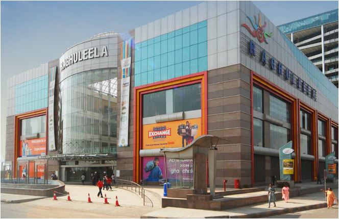 The Wadhwa Group and Narang Realty The Wadhwa Raghuleela Mall Photos ...