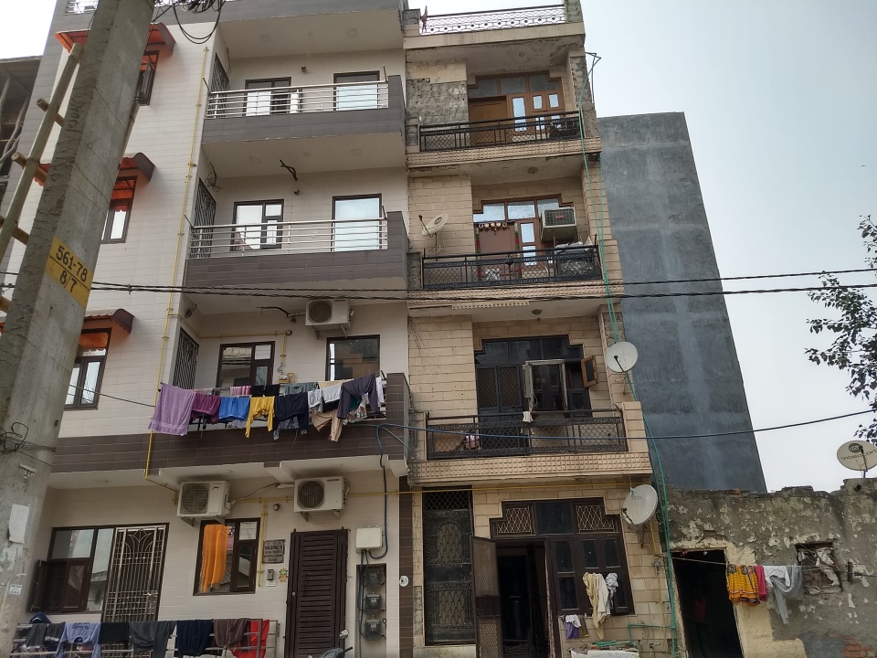 Unique Estates Unique Homes Photos - Sector 23 Rohini, North Delhi Pictures