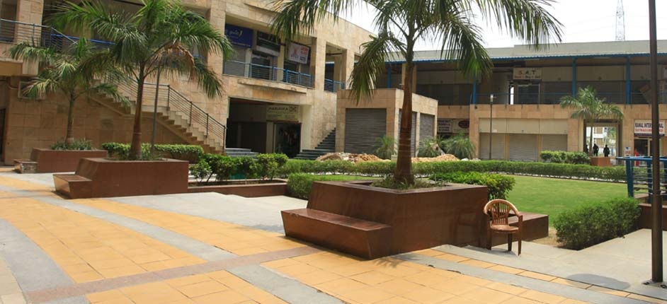 Unitech Group Unitech Arcadia Photos - Sector-49 Gurgaon Pictures