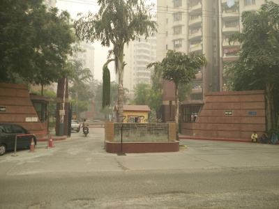 3 BHK Apartment / Flat for sale in Unitech The Palms Sector 41 Gurgaon ...