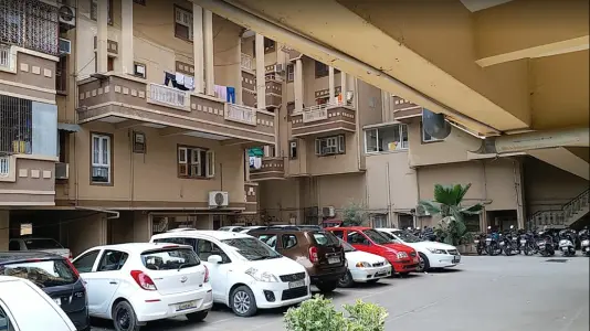2 BHK / Bedroom Apartment / Flat for rent in Akash Tower Bodakdev ...