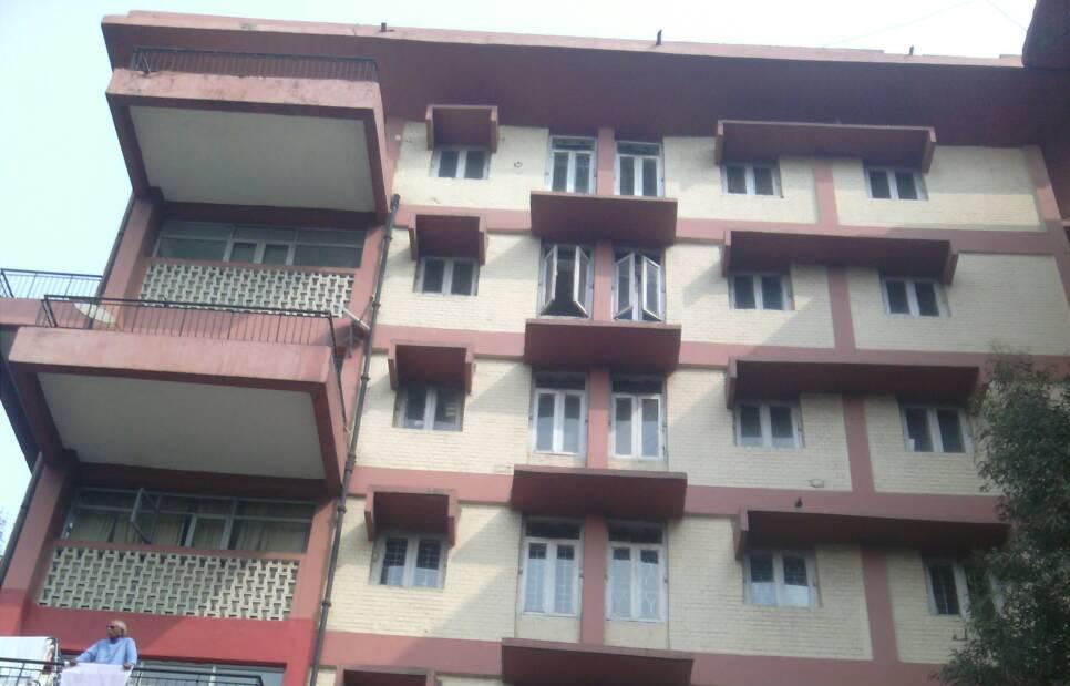 CPWD Residential Houses Block N Sector 13 RK Puram, Delhi Resale Price ...