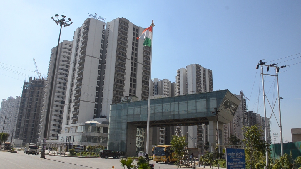Crossings Apartments Photos And Videos - Crossing Republik, Ghaziabad ...