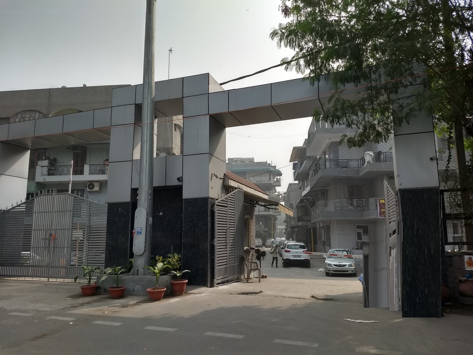 Dhudial Apartment Photos - Pitampura, North Delhi Pictures