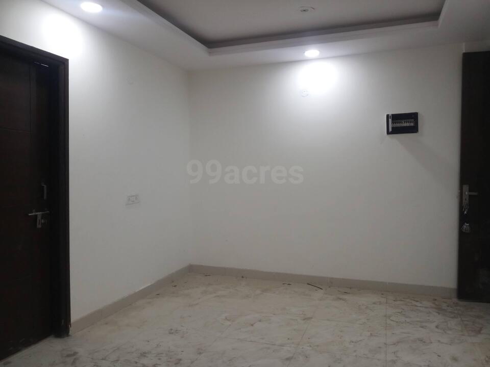 Duggal Housing Complex Photos - Khanpur, South Delhi Pictures