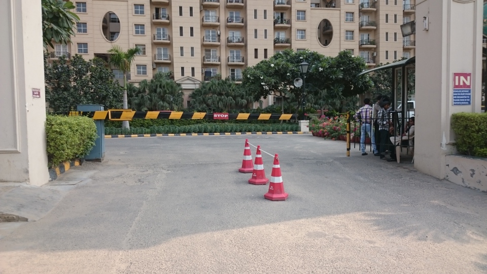 DLF Hamilton Court DLF Phase 4, Gurgaon Resale Price List, Brochure ...