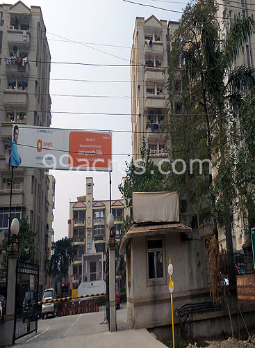 2 BHK Apartment / Flat for sale in Indraprastha Villa Sector 61 Noida ...