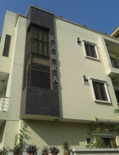 Kamra Apartment Photos - Shakti Khand 3, Ghaziabad Pictures
