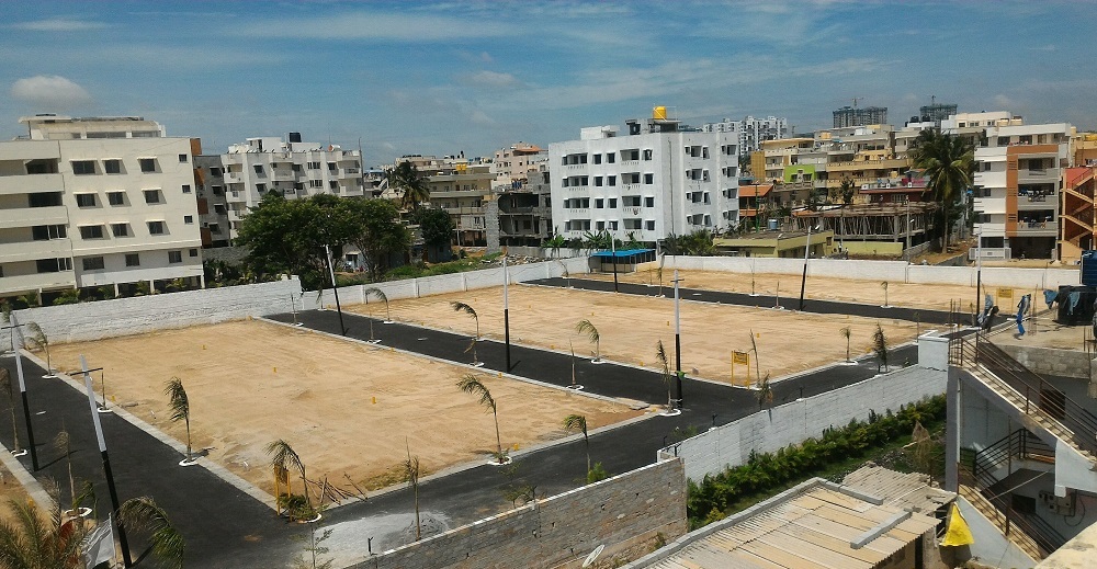 Guruva Properties Guruva MCC Meenakshi Enclave Photos - Varthur ...