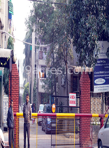 Overseas Apartment Photos - Sector 9 Rohini, Delhi Pictures