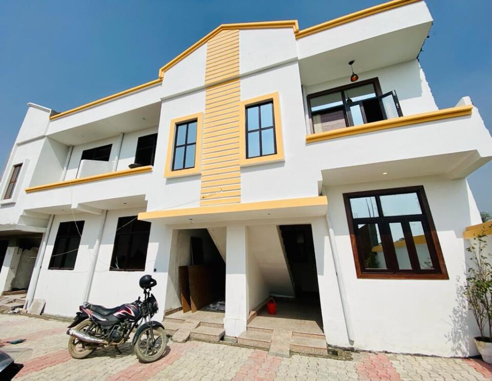 Trinity Ventures Pristine Homes Photos And Videos - Sadullapur, Greater Noida Pictures