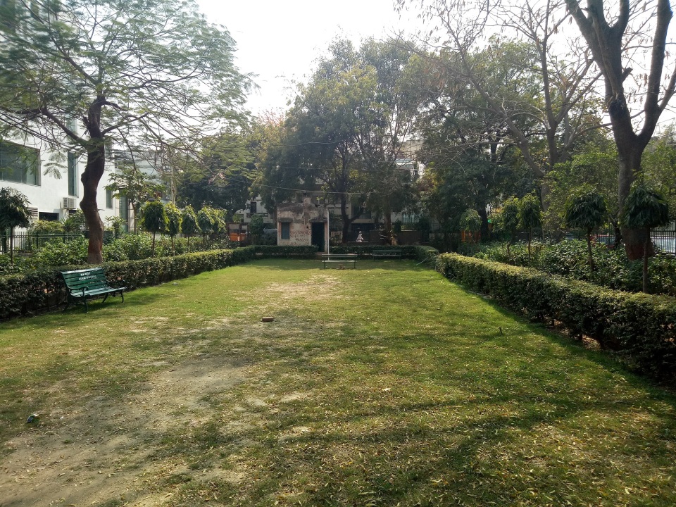 RWA Saket Block G Photos - Saket, South Delhi Pictures