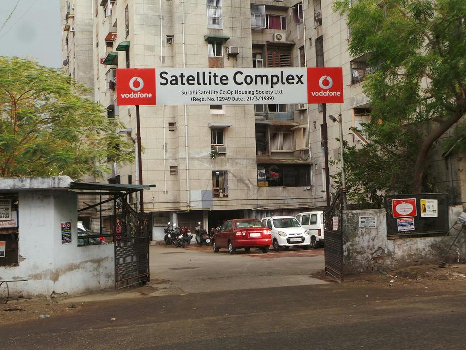 Satellite Complex Photos - Satellite, Ahmedabad West Pictures
