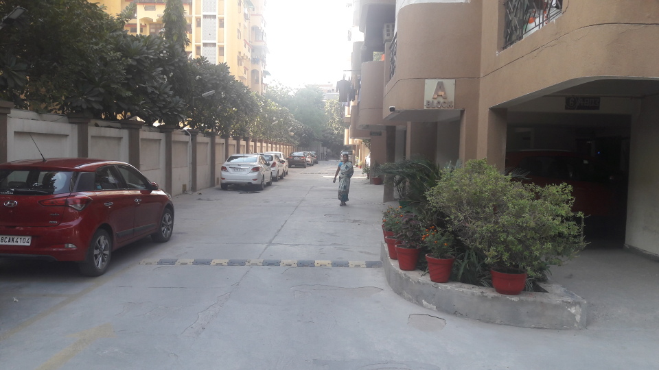 Spring Valley Sector 11 Dwarka, Delhi Resale Price List, Brochure ...