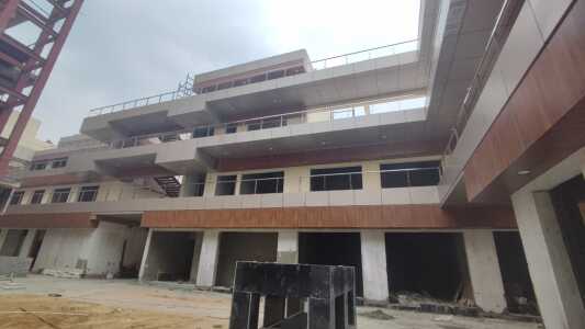 Shop for sale in V Square 83 Avenue Oodles Skywalk Sector 83 Gurgaon ...