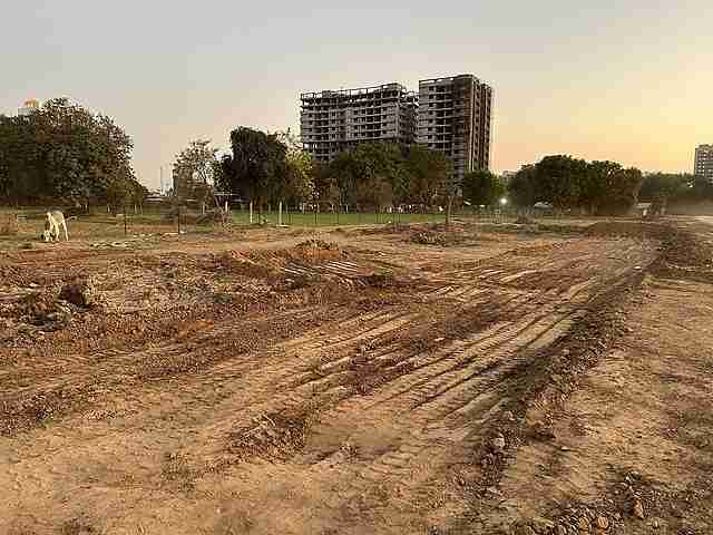 Vardan Realty Vardan 40 Photos - Zundal, Ahmedabad North Pictures