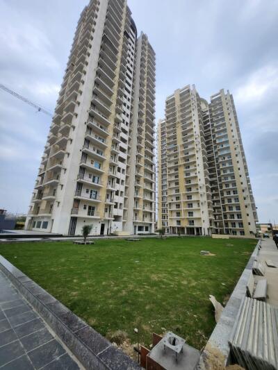 4 BHK / Bedroom Apartment / Flat for rent in Vihaan Greens Sector 1 ...