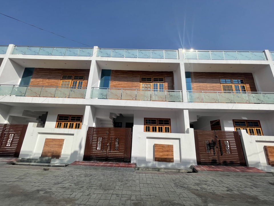 Yash Residency Lucknow, Amar Shaheed Path Resale Price List, Brochure ...