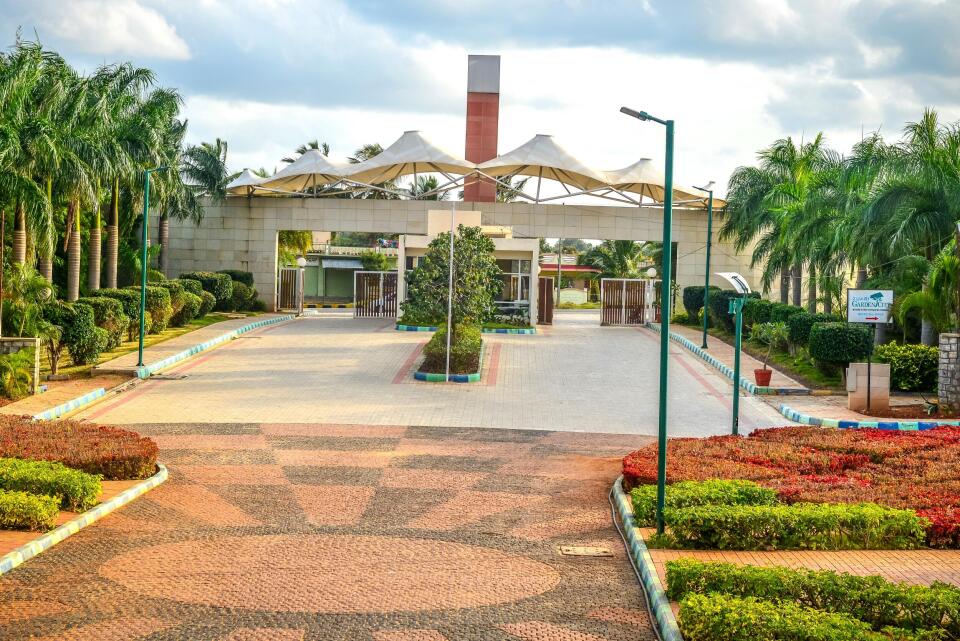 Zuari Infraworld India Zuari Garden City Plots Photos - KRS Road ...